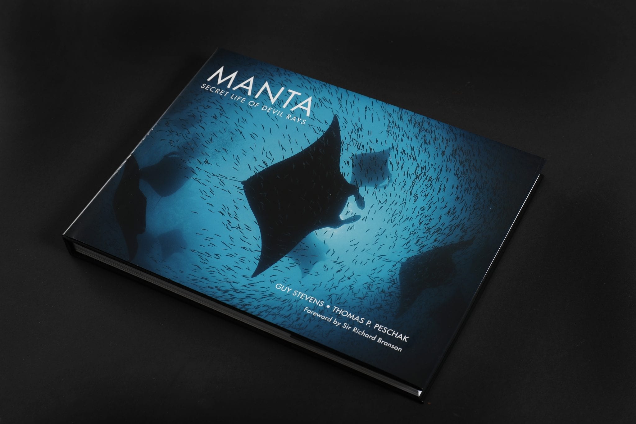 Manta - Secret Life of Devil Rays - Photo by Olivier Born | © Save Our ... Manta - Secret Life of Devil Rays - Photo by Olivier Born | © Save Our ...